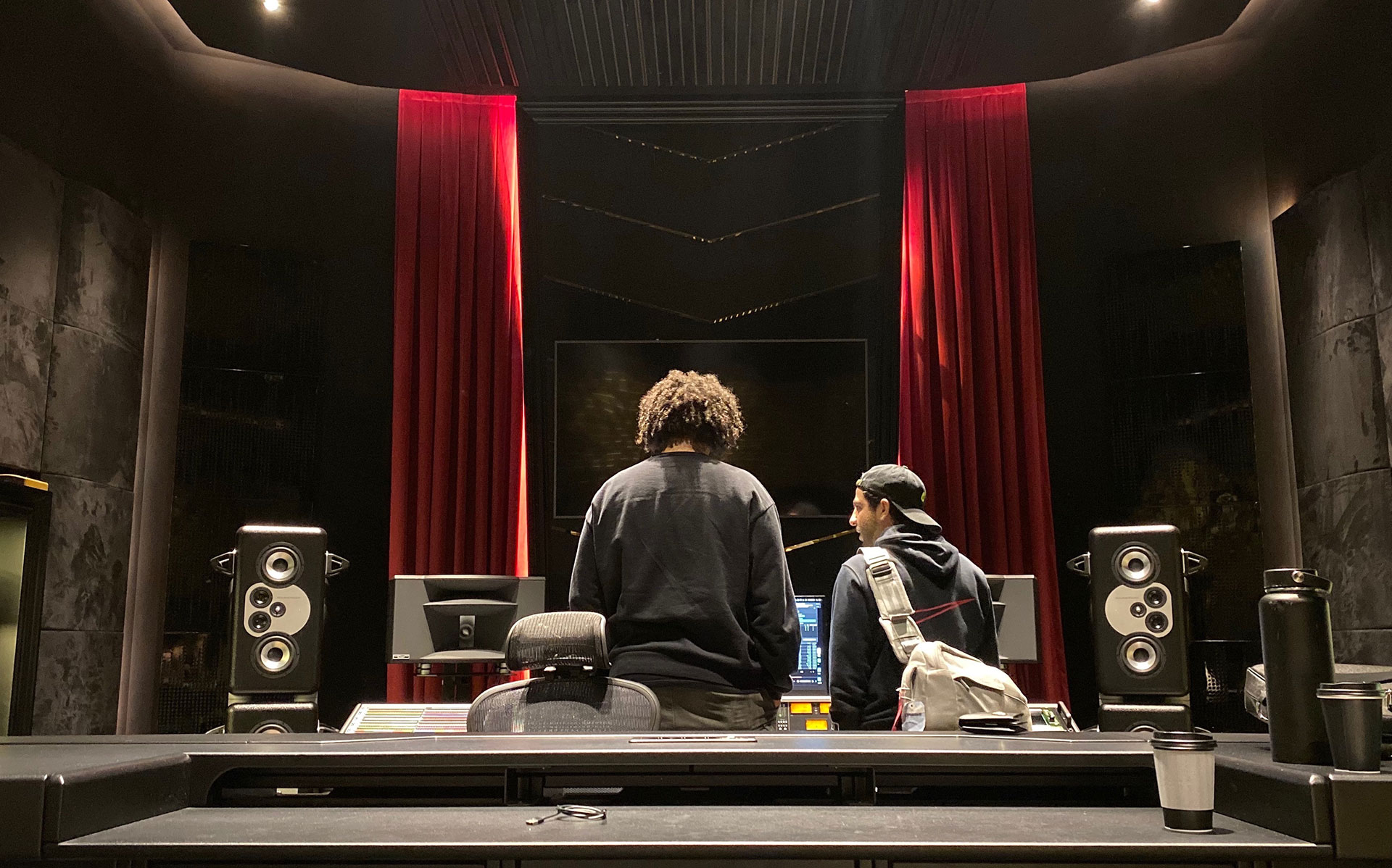 [GL Interview] 그래미 수상 오디오 엔지니어 Derek "MixedByAli" Ali - GEARLOUNGE
