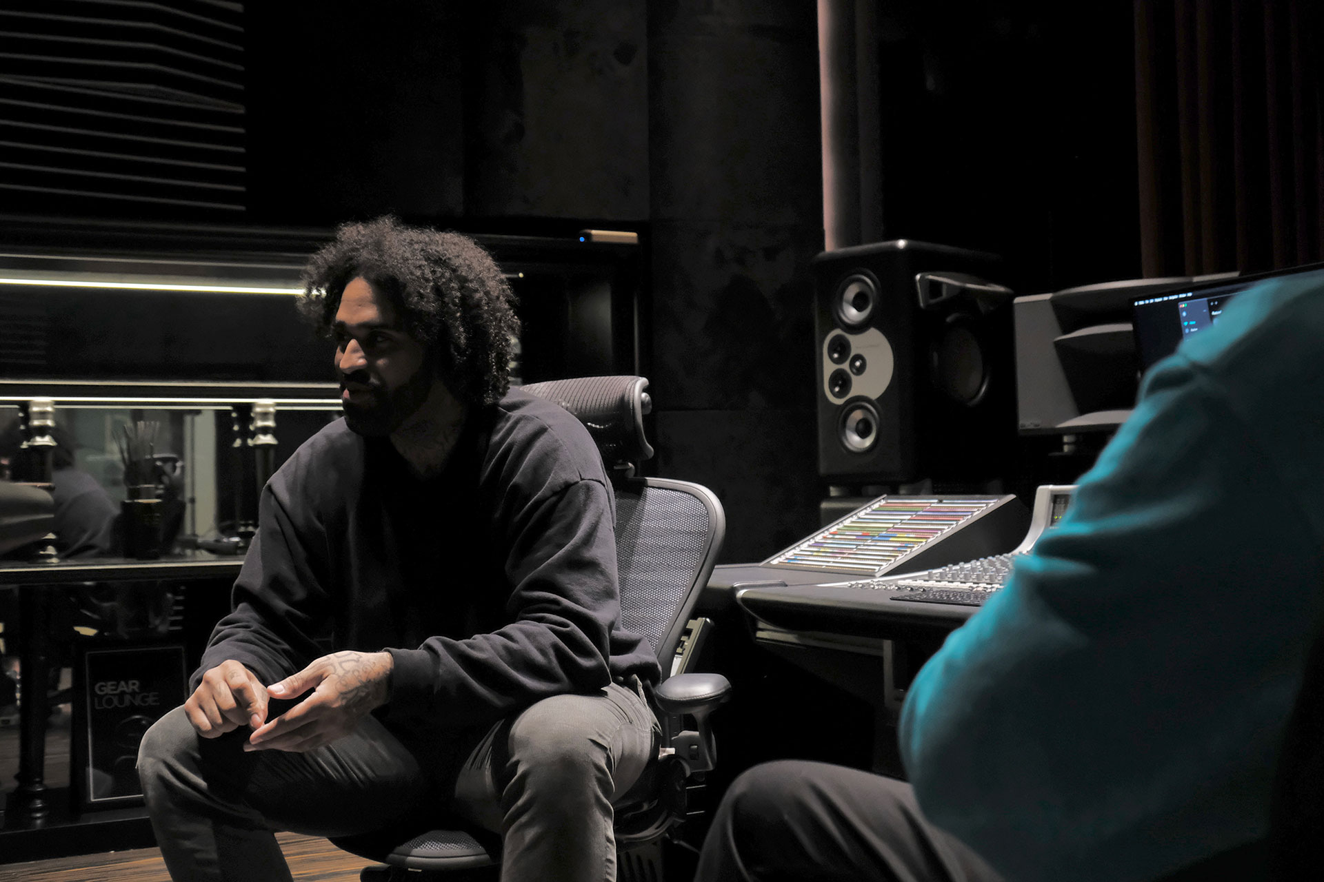 [GL Interview] 그래미 수상 오디오 엔지니어 Derek "MixedByAli" Ali - GEARLOUNGE