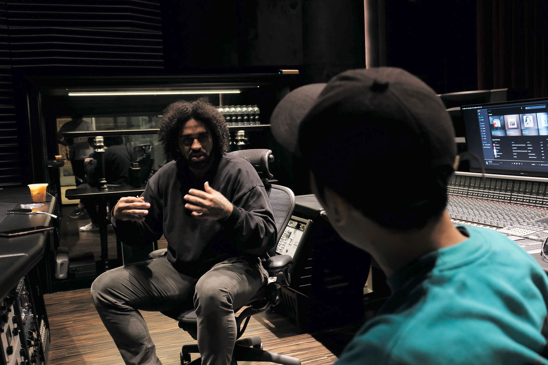 [GL Interview] 그래미 수상 오디오 엔지니어 Derek "MixedByAli" Ali - GEARLOUNGE