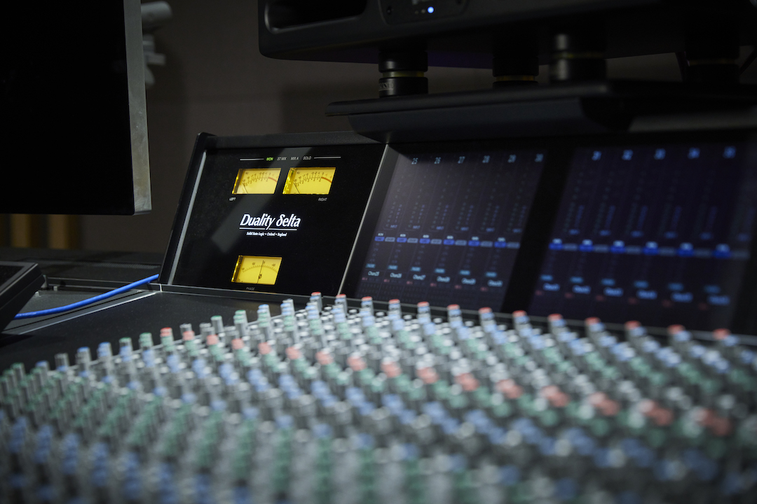 YG 엔터테인먼트 - Gearlounge