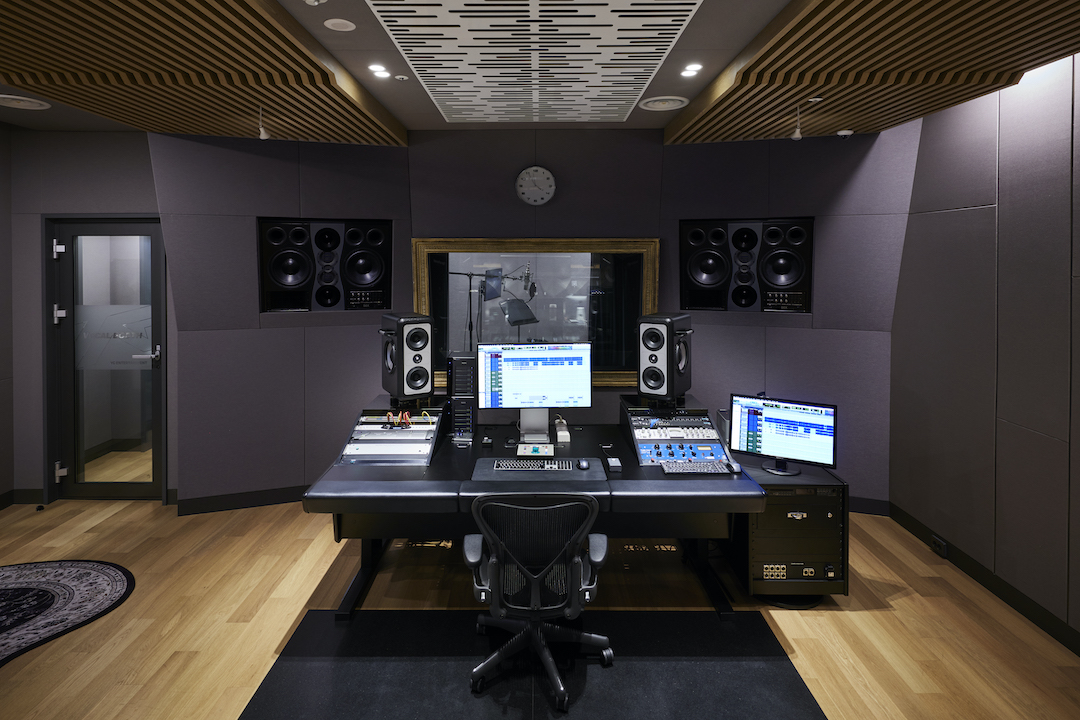 YG 엔터테인먼트 - Gearlounge