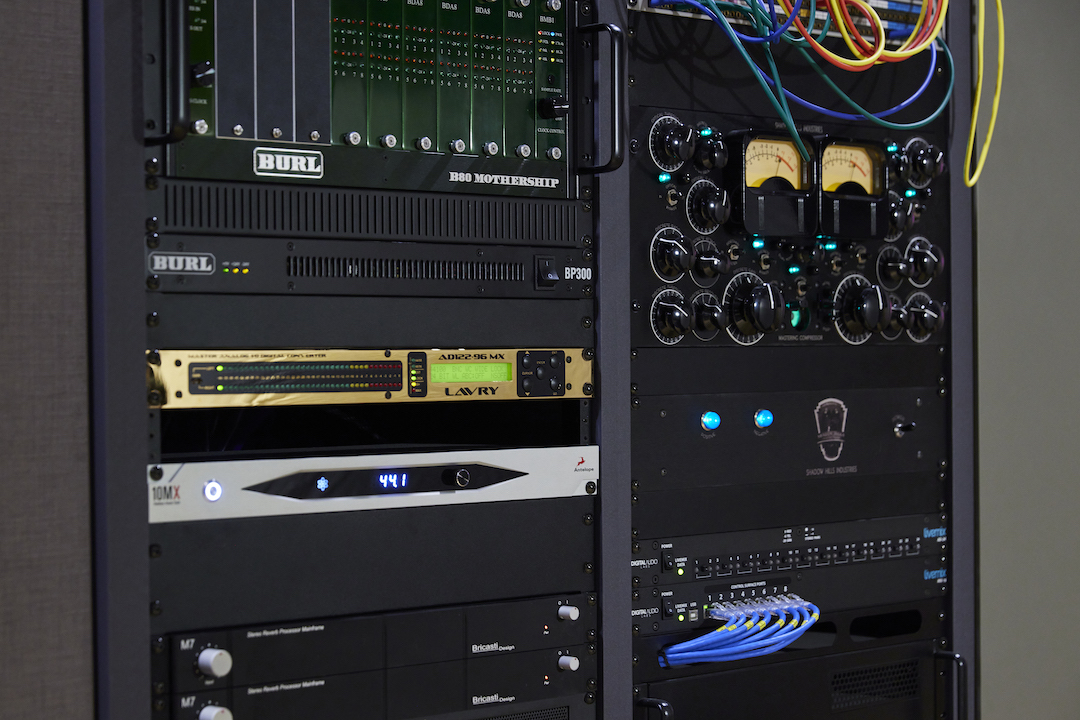 YG 엔터테인먼트 - Gearlounge