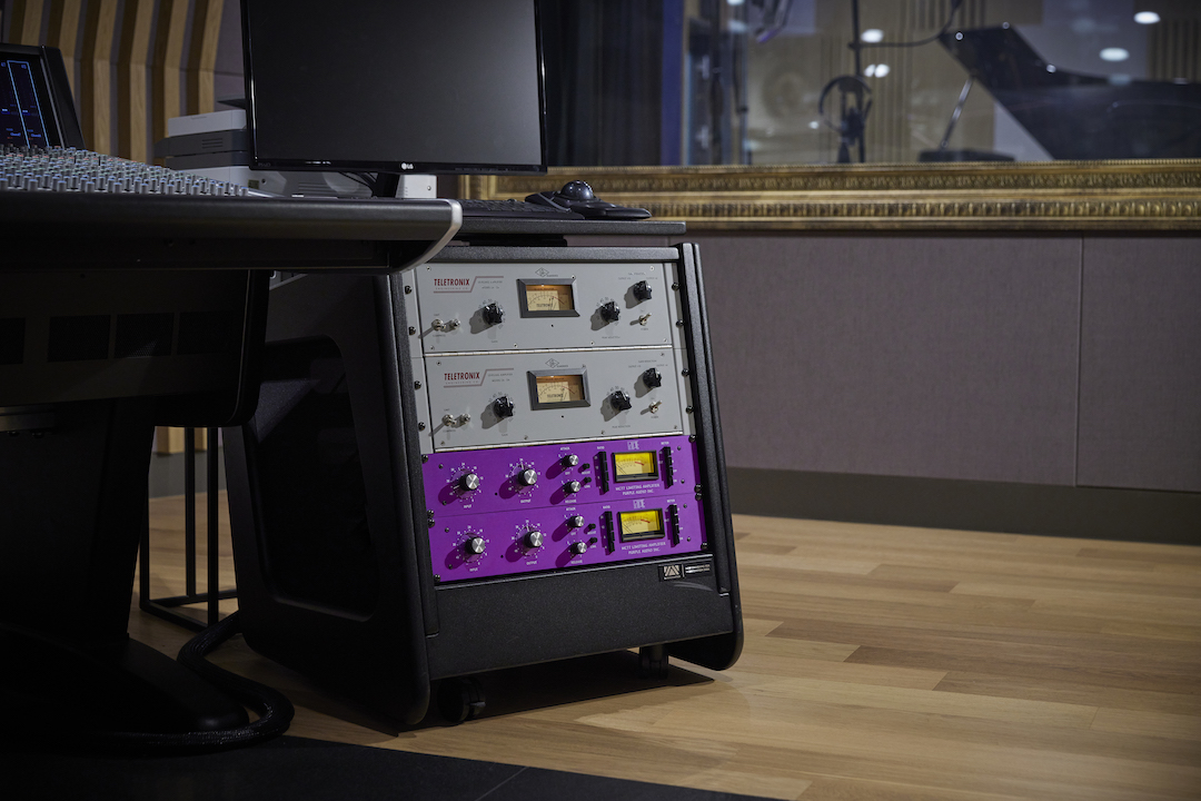 YG 엔터테인먼트 - Gearlounge