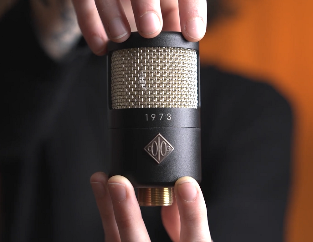 [Soyuz Microphones] 1973을 사용한 Via Mardot 레코딩 세션 - GEARLOUNGE