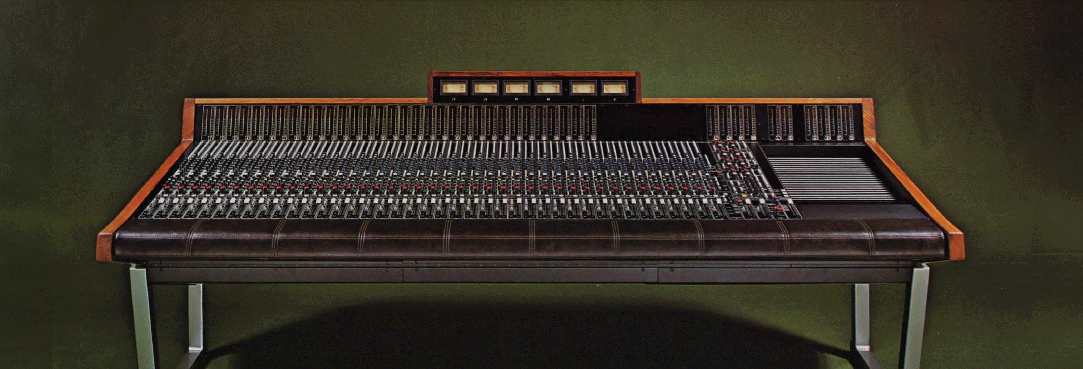 Harrison Audio 32Cpre+ - Gearlounge