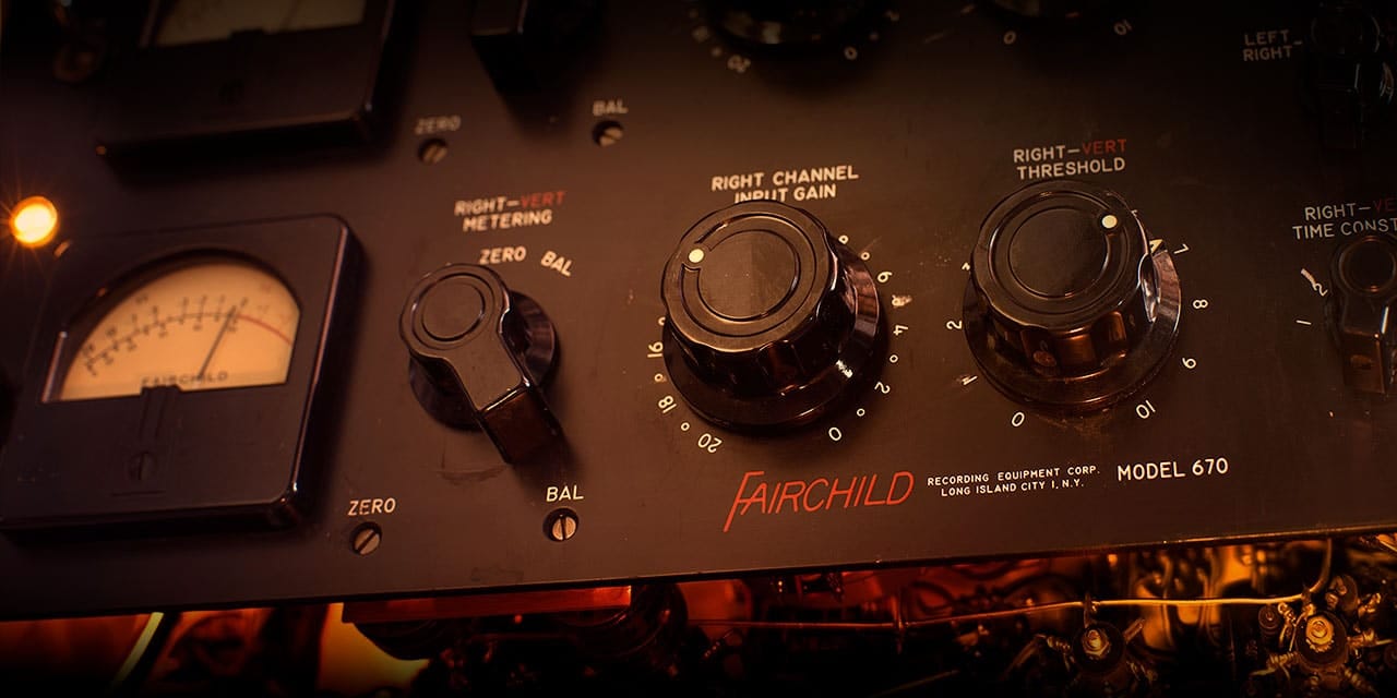 UAD Software UAD Analog Classics Pro Bundle Upgrade - Gearlounge UAD Software UAD Analog Classics Pro Bundle Upgrade - Gearlounge
