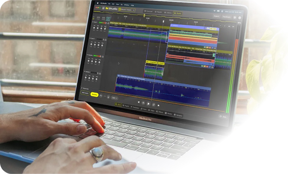 DJ.Studio DJ.Studio Pro + Stems - GEARLOUNGE