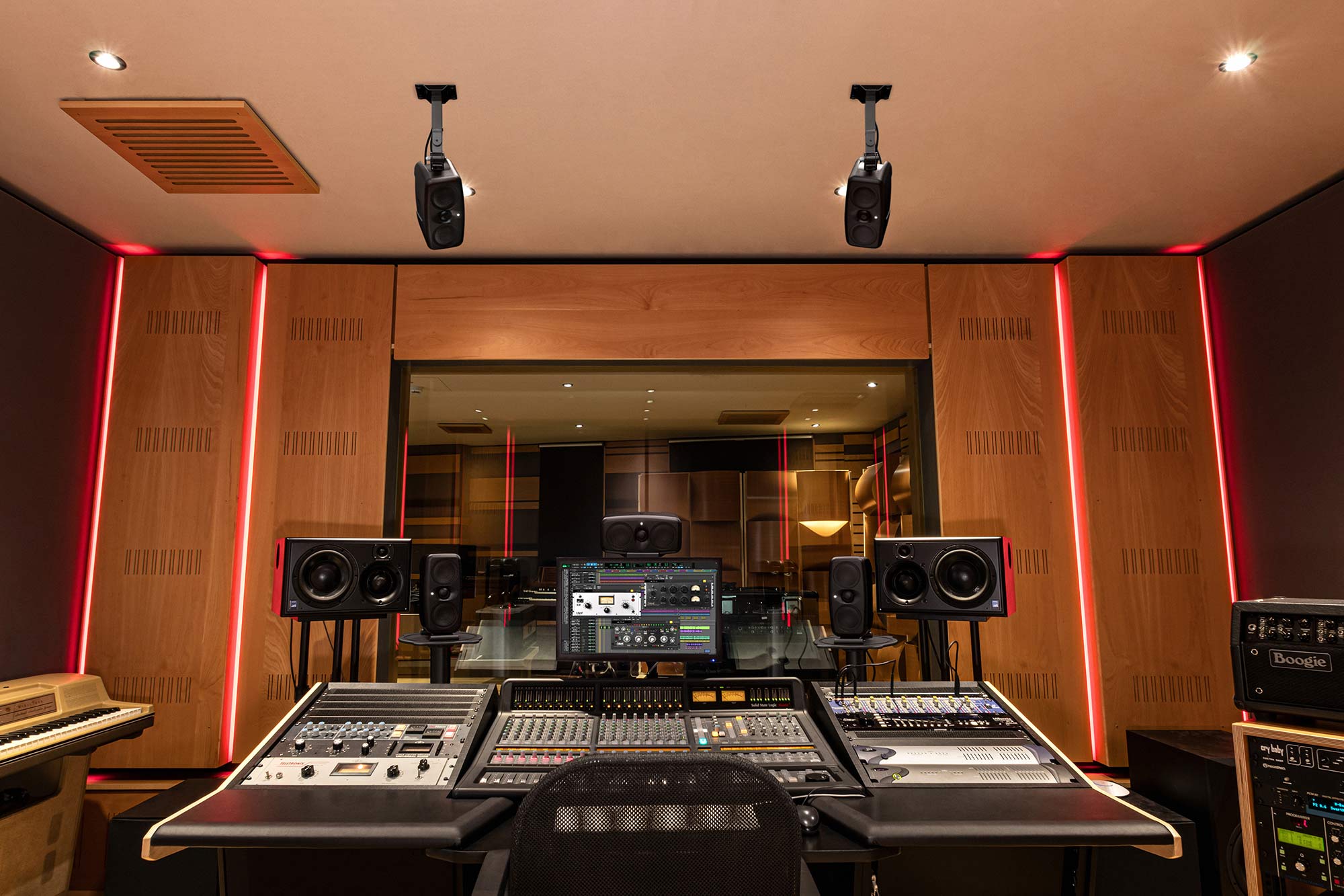 IK Multimedia iLoud MTM MKII Black (Immersive Bundle) - GEARLOUNGE