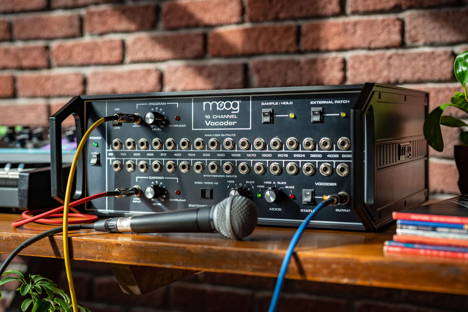 Moog Music 16 Channel Vocoder - Gearlounge