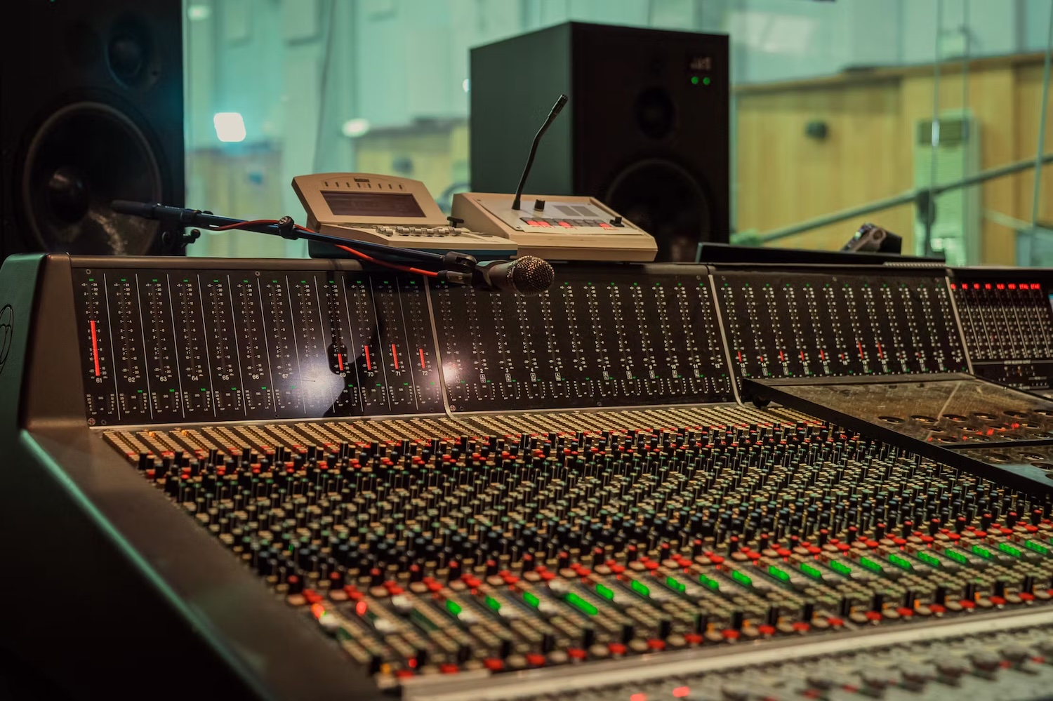 Spitfire Audio Abbey Road Orchestra: Flutes Professional - Gearlounge