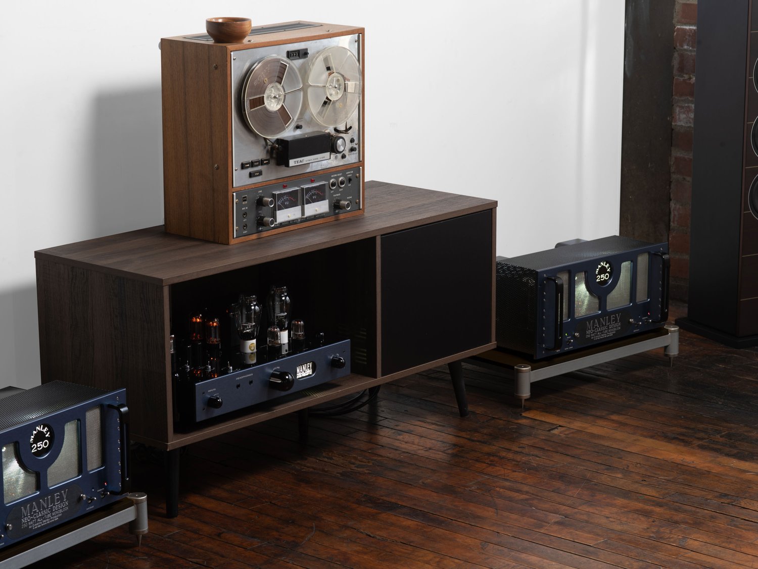 Manley Labs Neo-Classic 300B RC (Manley Blue) - GEARLOUNGE