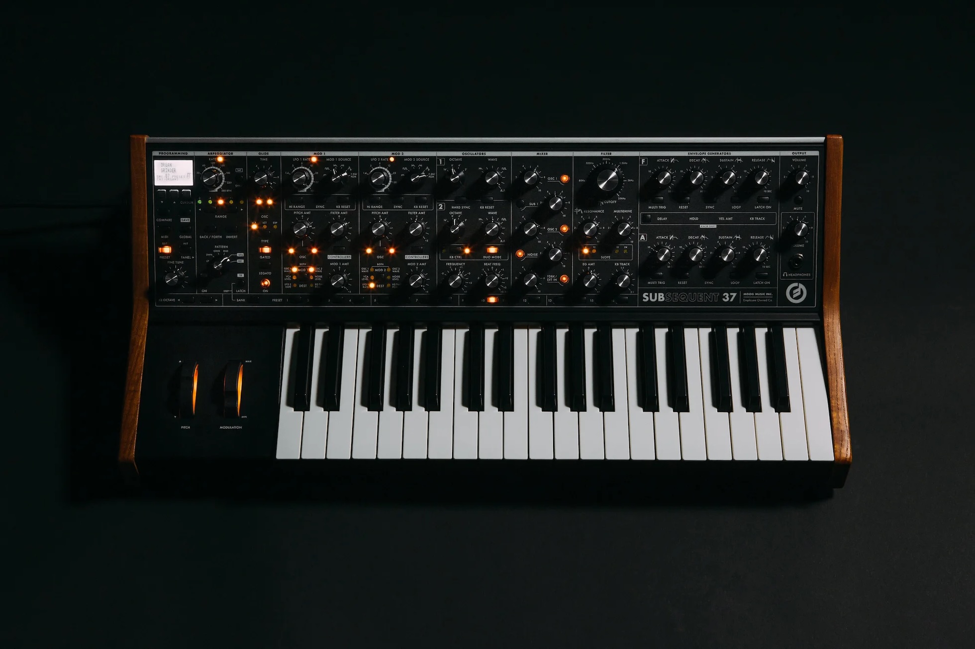 Moog Music Subsequent 37 - GEARLOUNGE