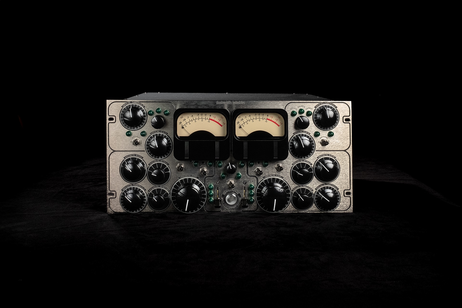 Shadow Hills Mastering Compressor - GL 20th Anniversary Tribute Edit ...
