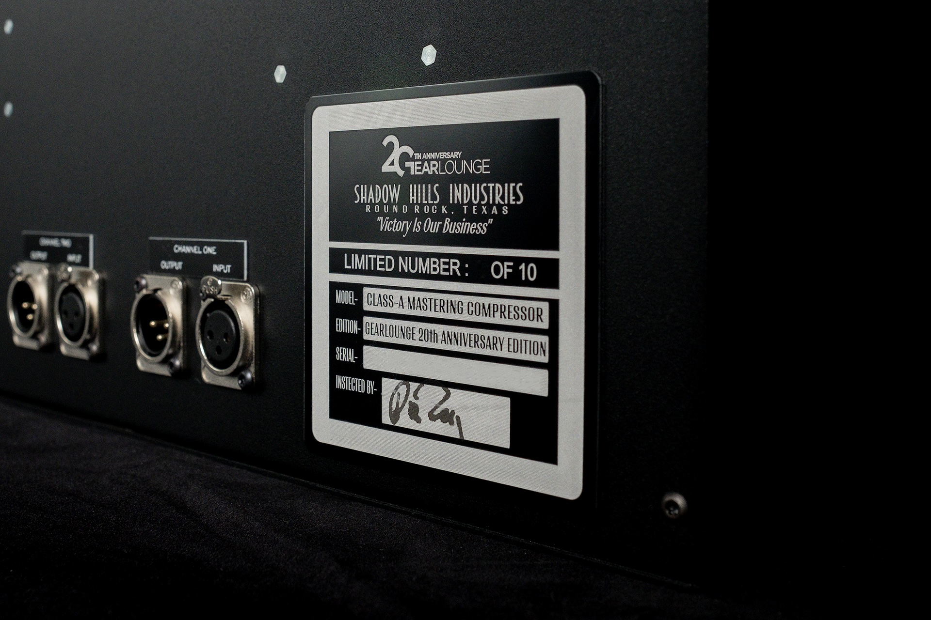 Shadow Hills Mastering Compressor - GL 20th Anniversary Tribute Edit ...